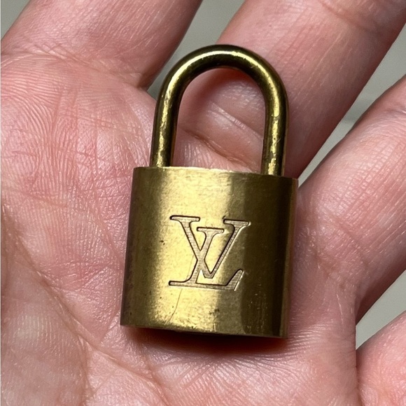 Louis Vuitton | Bags | Louis Vuitton Lv Gold Padlock Lock 38 Lock Only ...